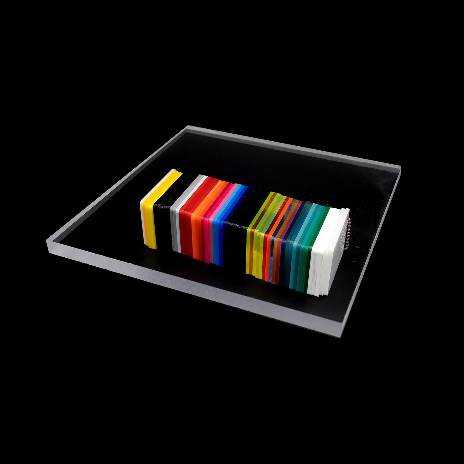 El plastiglas: material versátil y resistente | POLISANTAFE